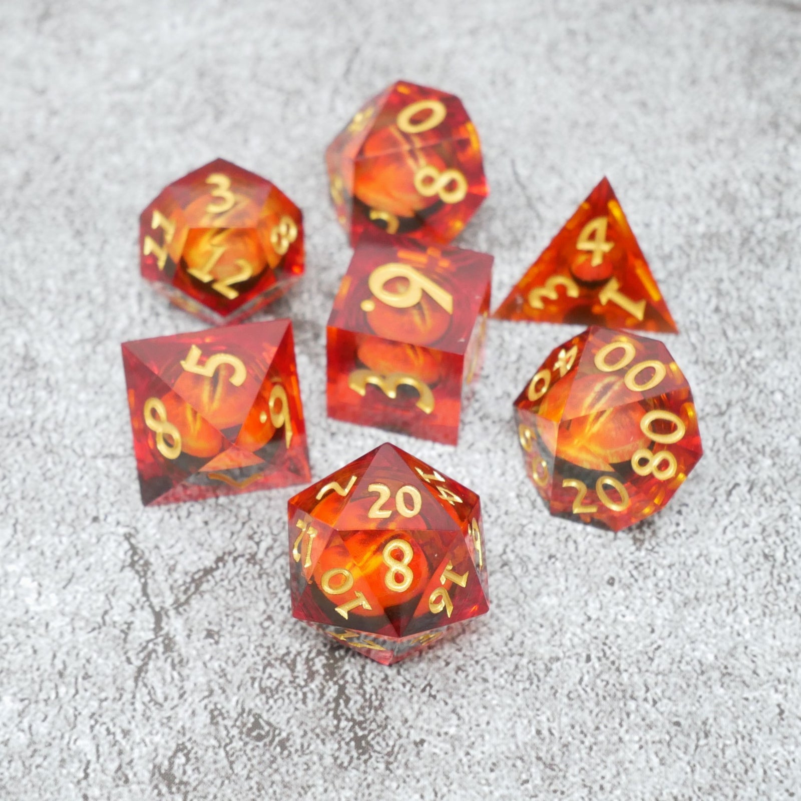 Sauron's Eye | 7 Piece Moving Eye DnD Dice Set | Acrylic RPG Gaming Di